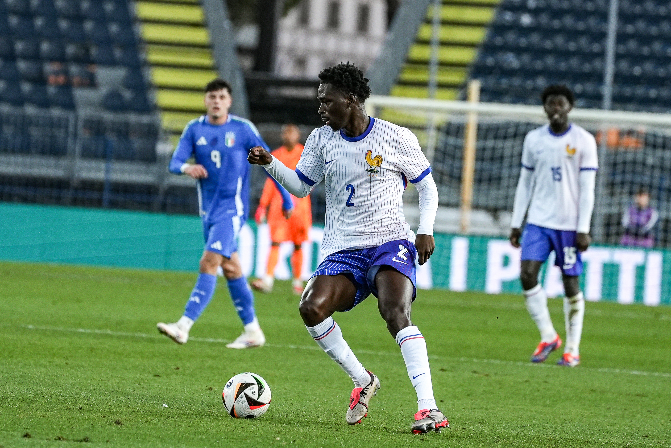 Ekitike et Millot forfaits, Magassa et Cissé convoqués