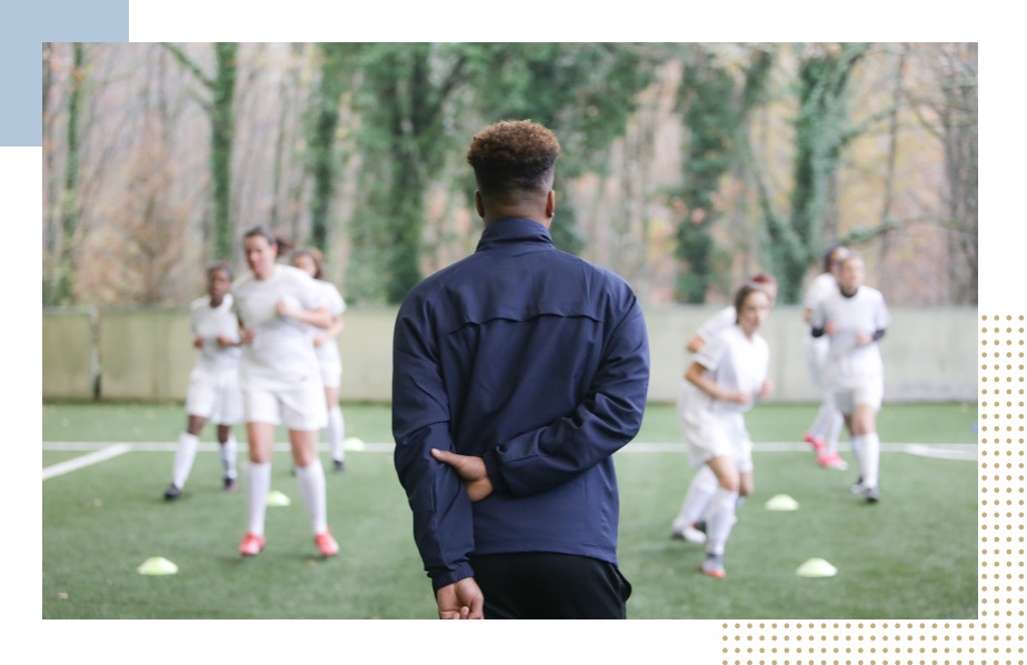 Entraîneur(e)s-pros | Les entraîneurs et entraîneures | Fédération ...