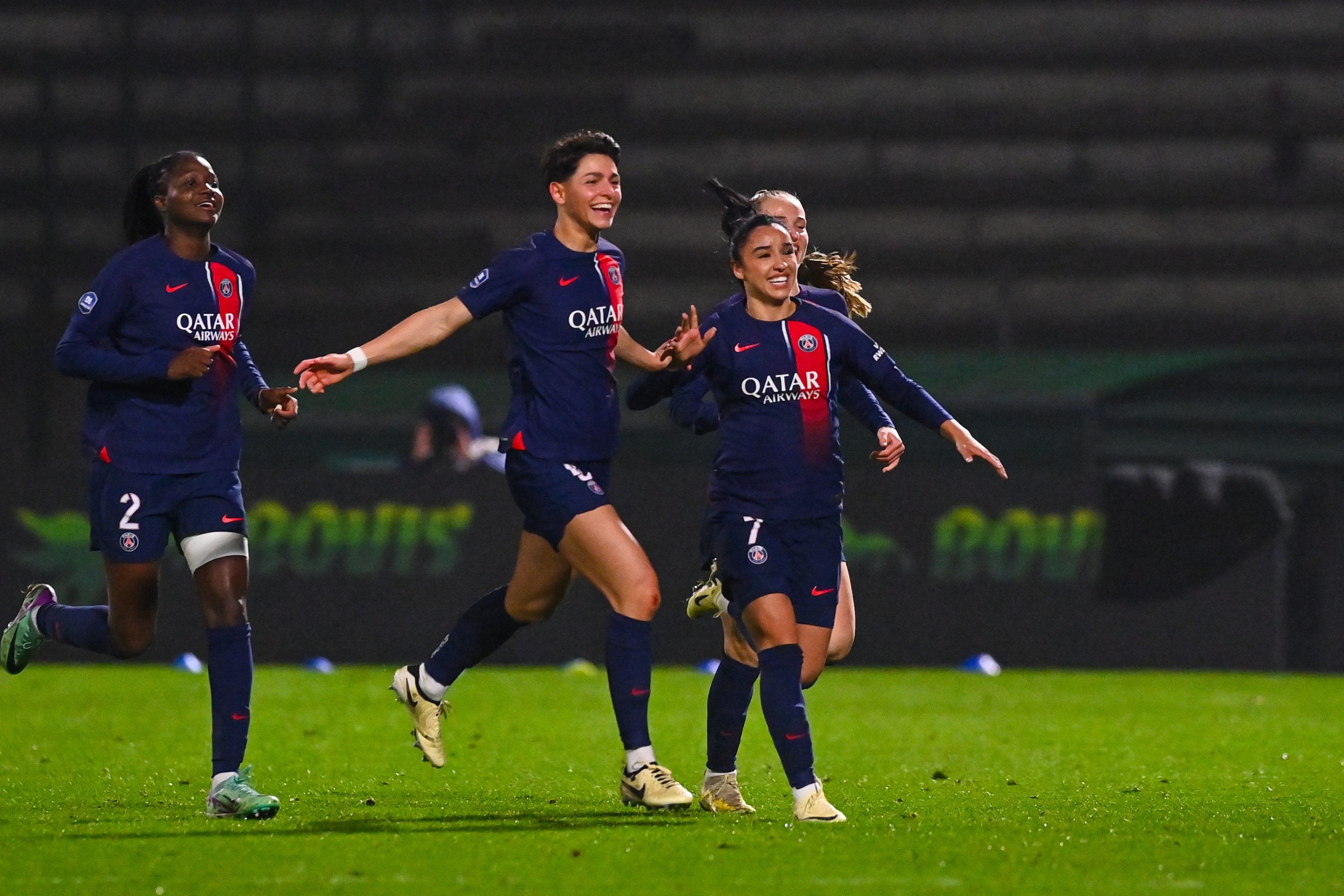 J14 : le PSG accroché à Fleury (1-1) | Fédération Française de Football ...